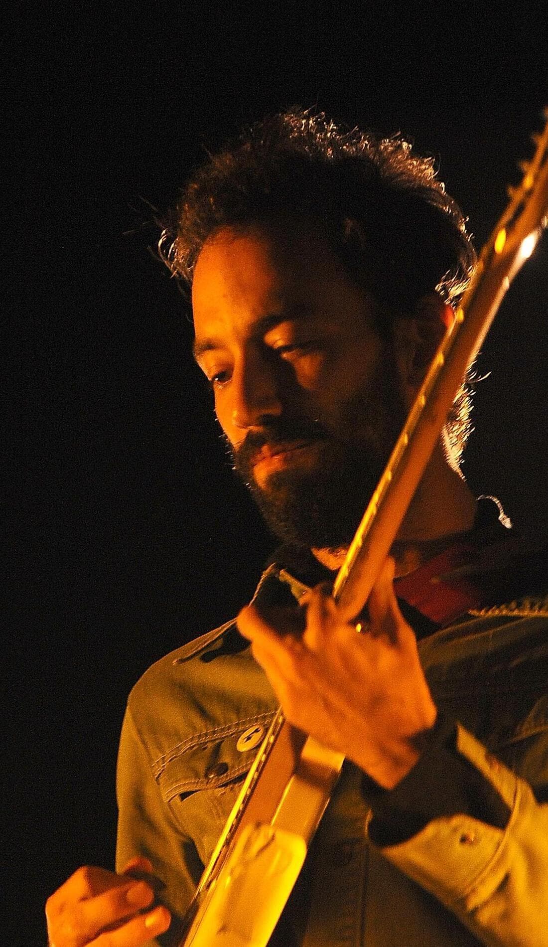Albert Hammond Jr. Concert Parking Passes | SeatGeek