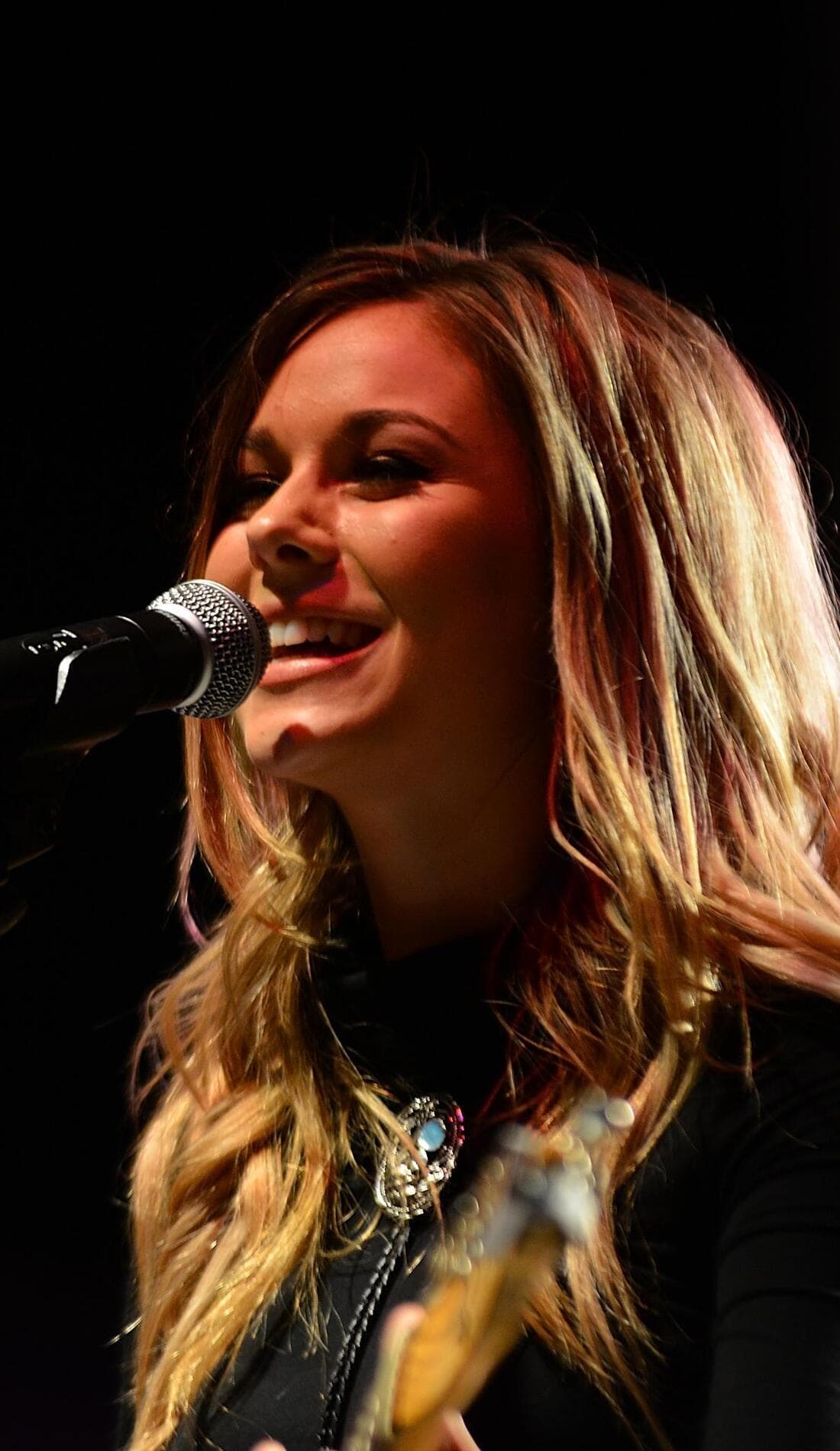 Caitlyn Shadbolt Tickets, 2024 Concert Tour Dates | SeatGeek