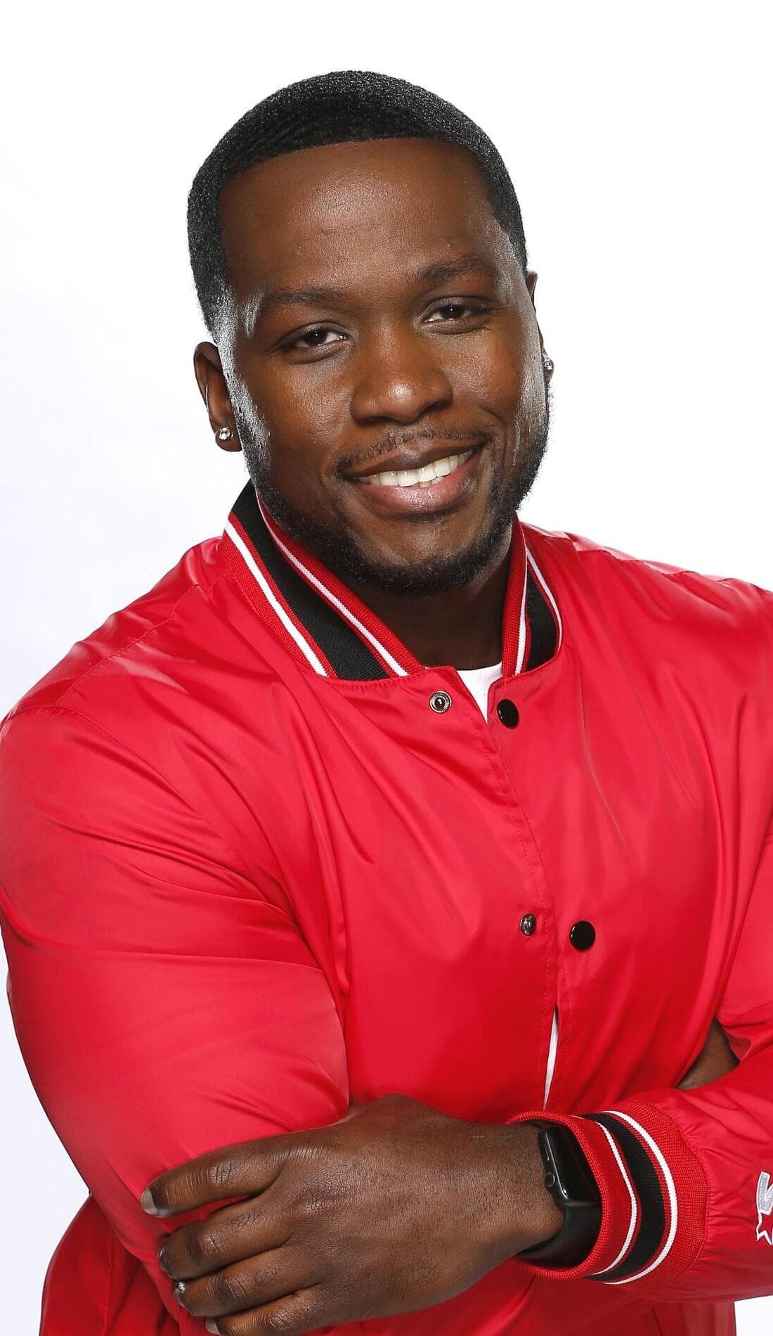 Calvin Evans Tickets, 2024-2025 Showtimes & Locations | SeatGeek