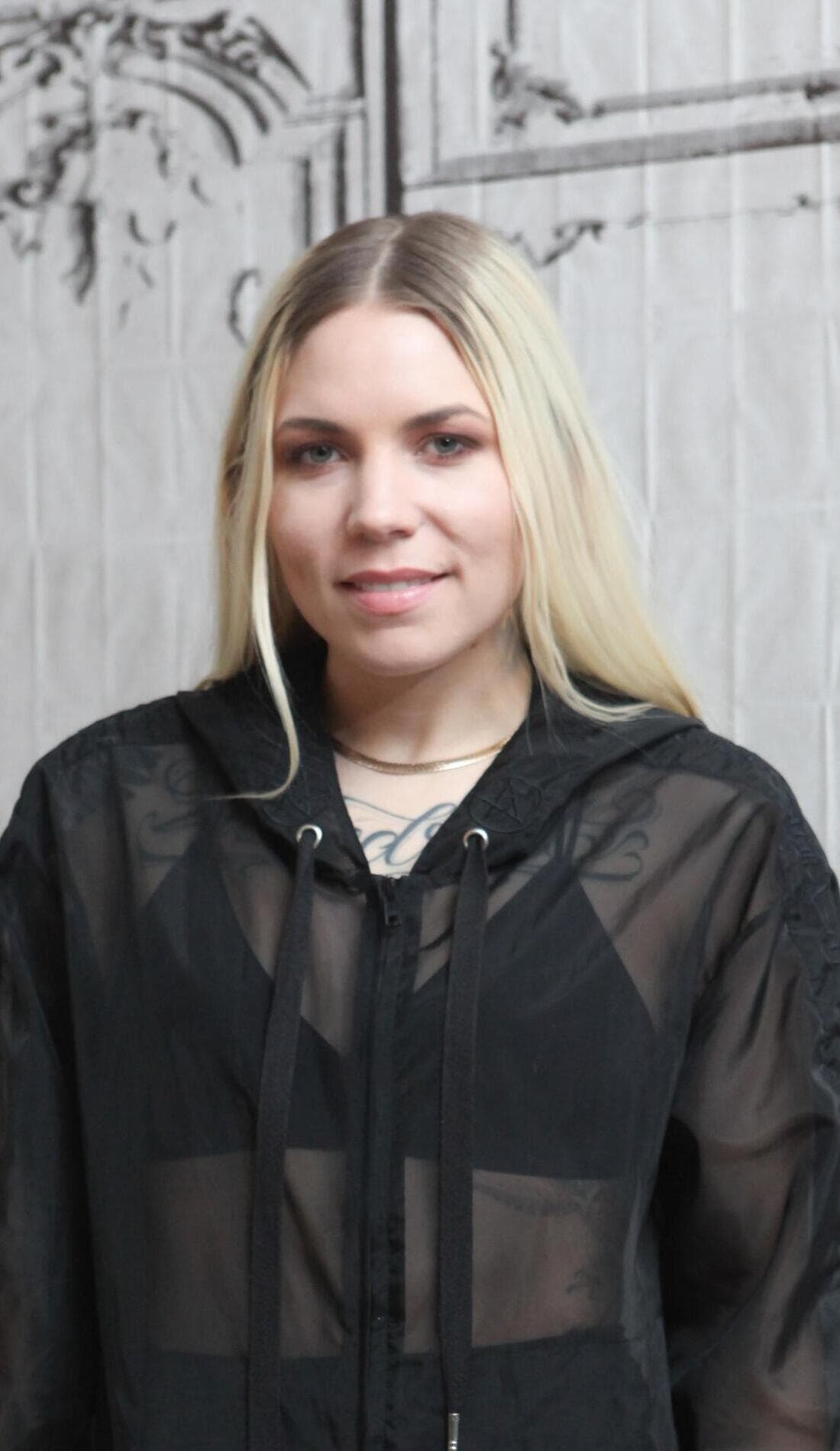 Holly Brook Tickets & Concert Tour Dates 2024 | SeatGeek