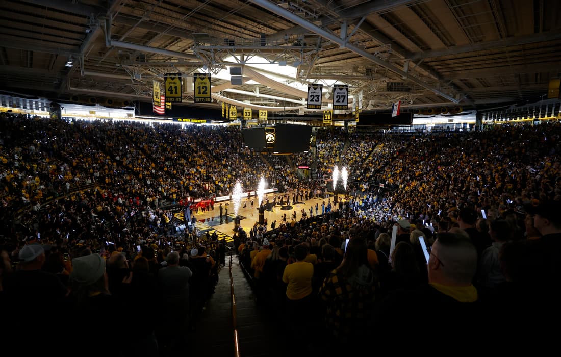 Carver-Hawkeye Arena Featured Live Event Tickets & 2023 Schedules ...
