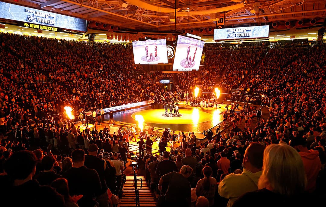 Professional Fighting, UFC, MMA Tickets & 2024 Matchup Schedules | SeatGeek