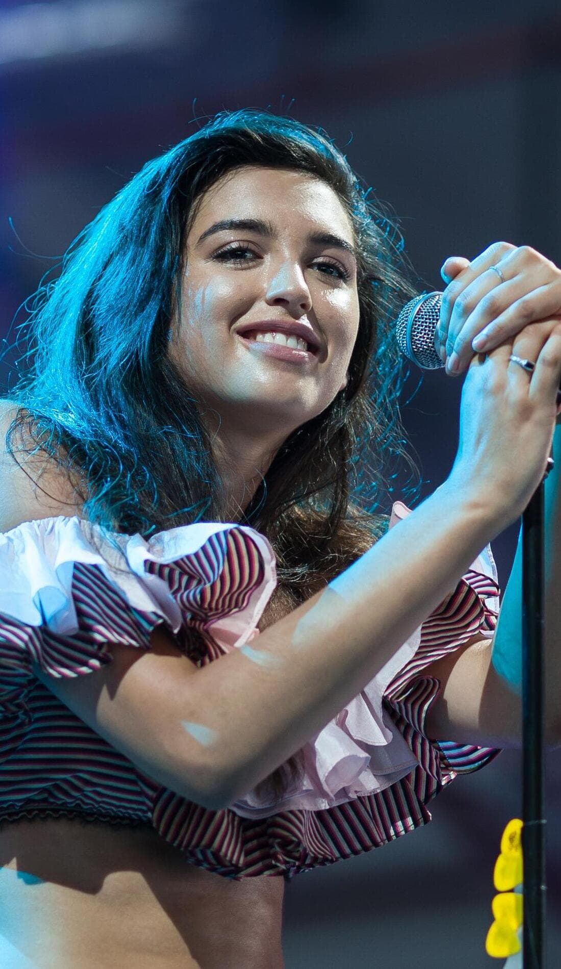 Jess Kent Tickets & Concert Tour Dates 2024 | SeatGeek