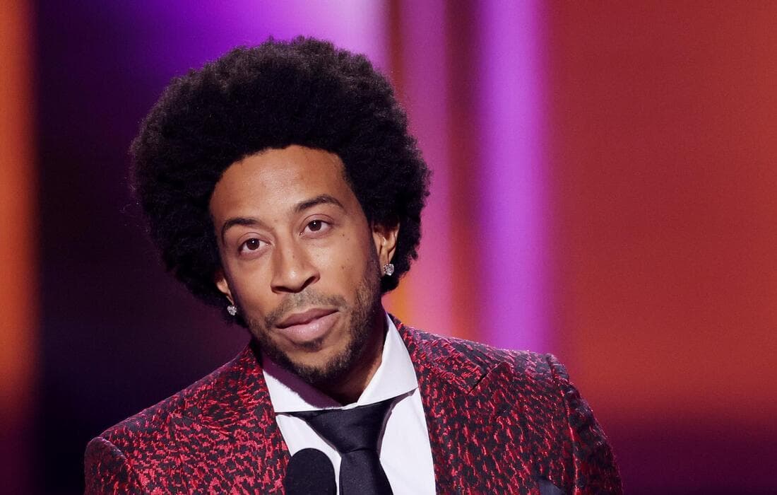 Pacific Coliseum at the PNE Featured Live Event Tickets & 2024 ...