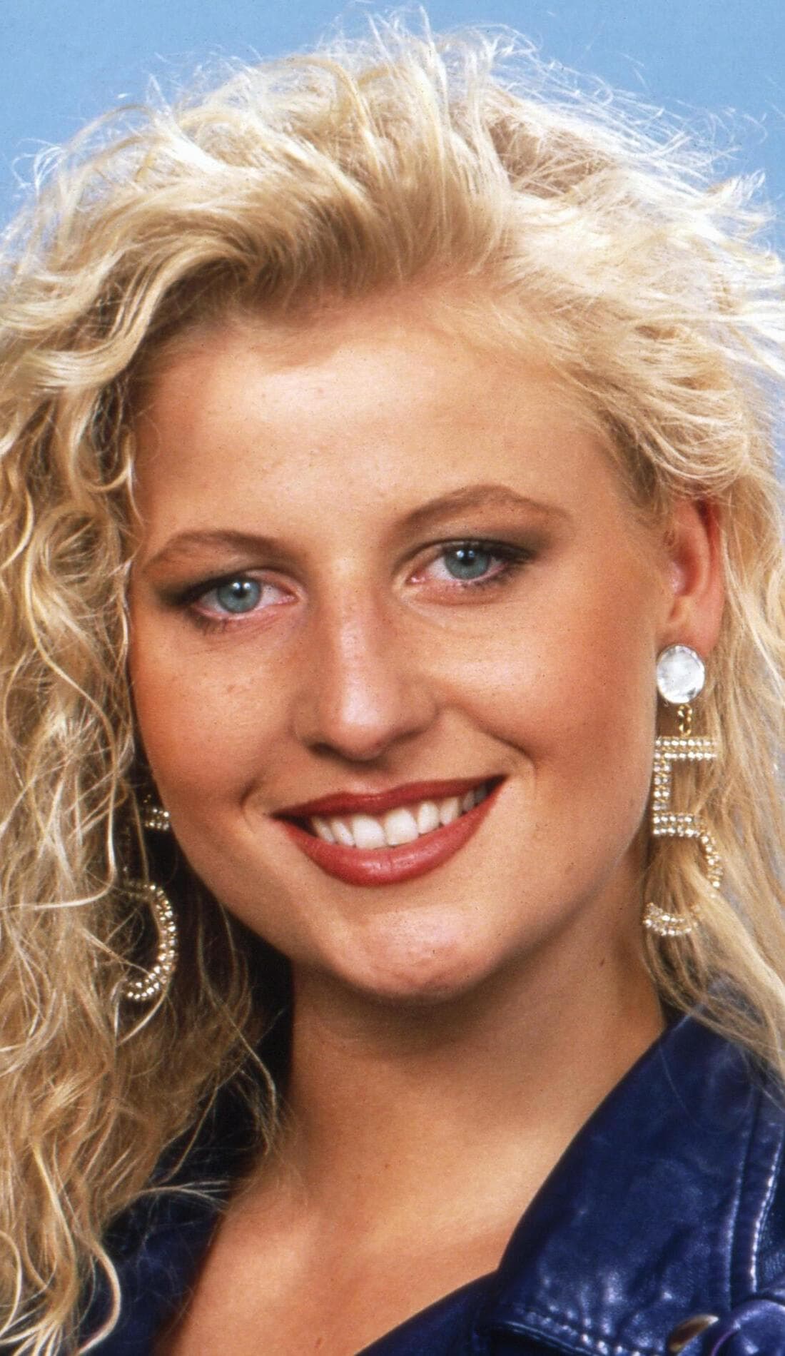 Mandy Winter Concert Tickets, 2024 Tour Dates & Locations | SeatGeek