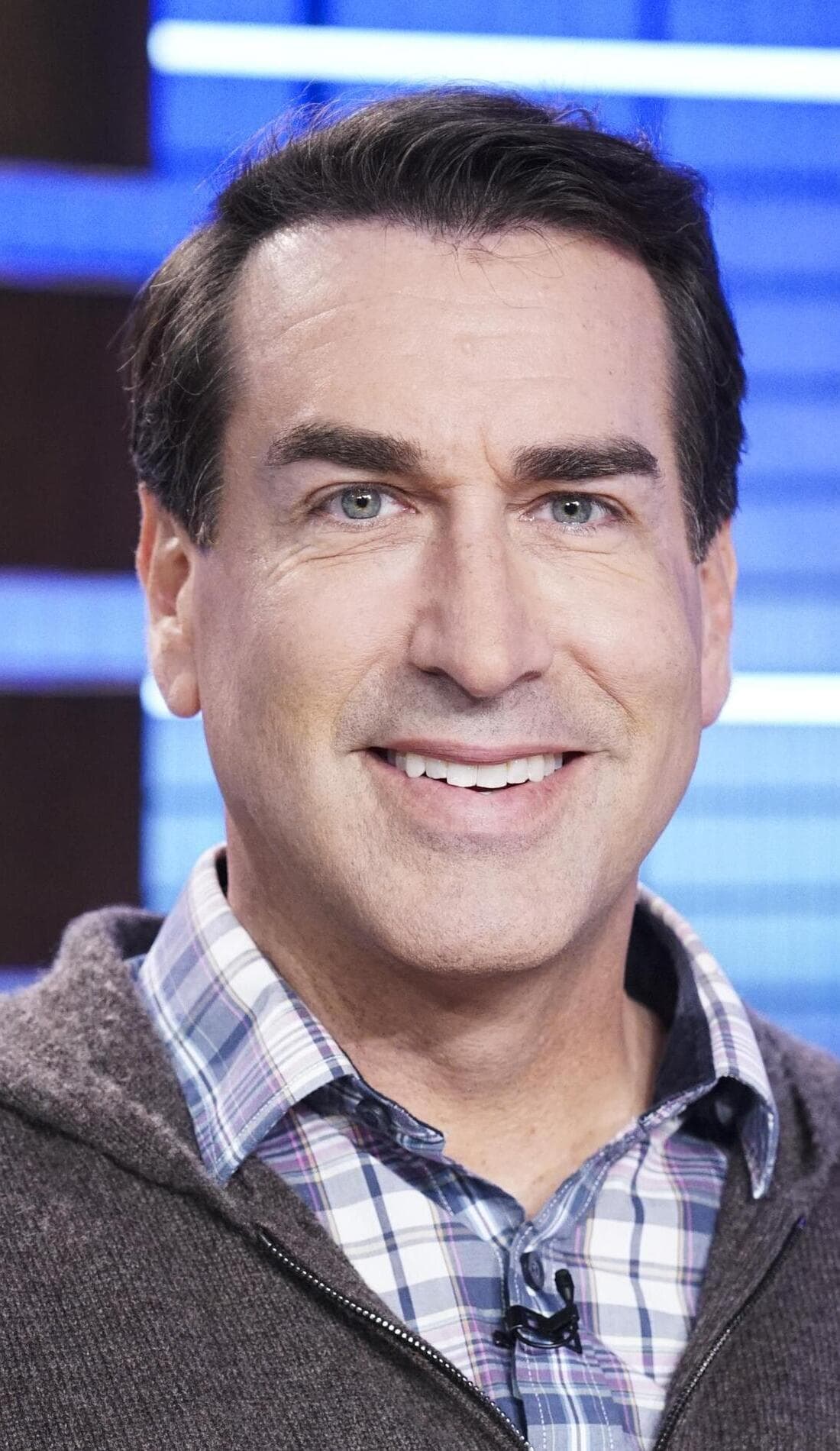Rob Riggle Tickets, 2024-2025 Showtimes & Locations | SeatGeek