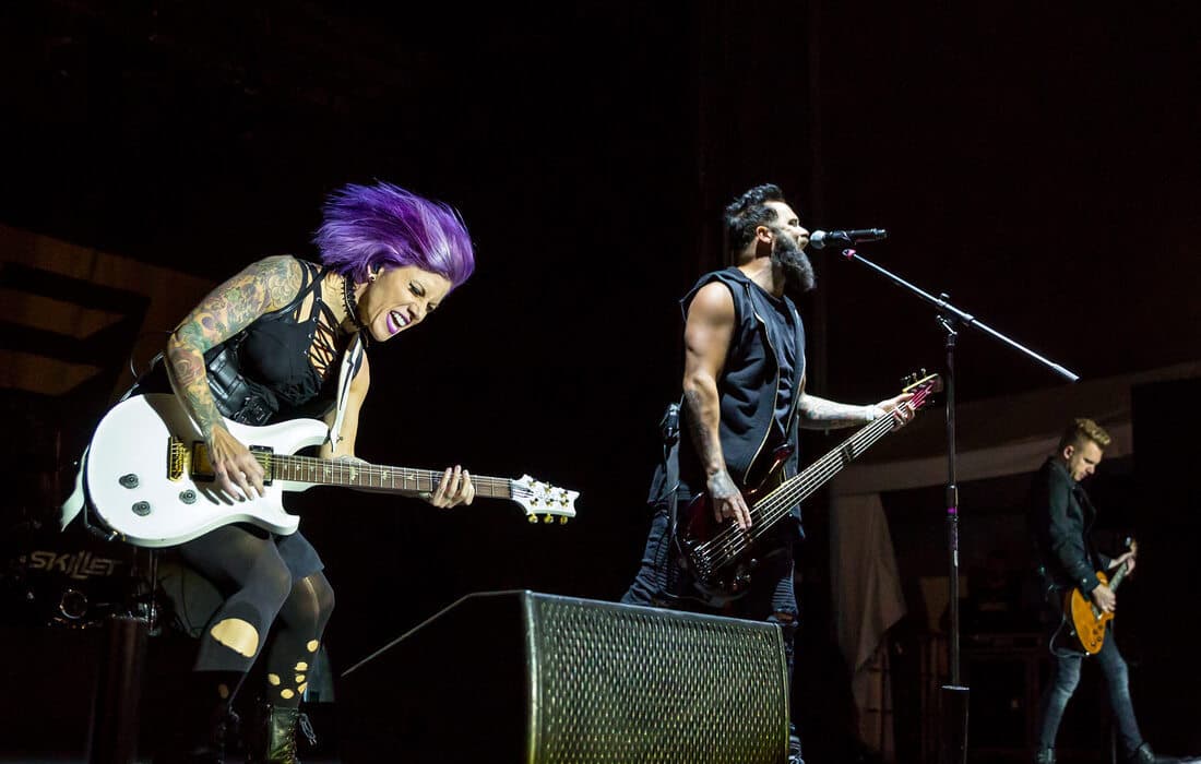 Devon Lakeshore Amphitheater Featured Live Event Tickets & 2024 ...