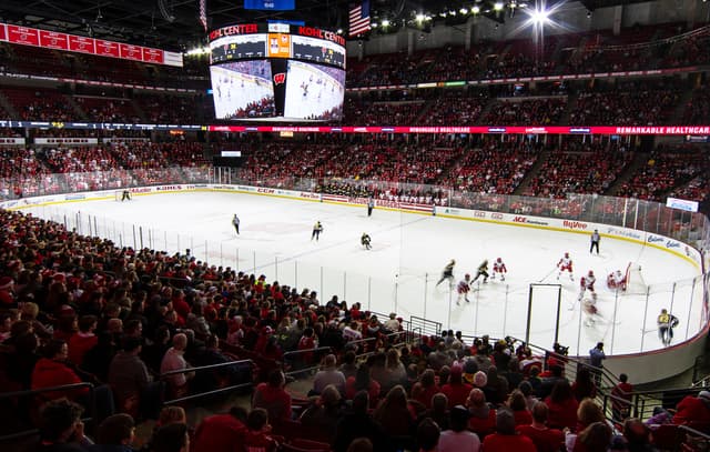 Kohl Center Featured Live Event Tickets & 2023 Schedules | SeatGeek