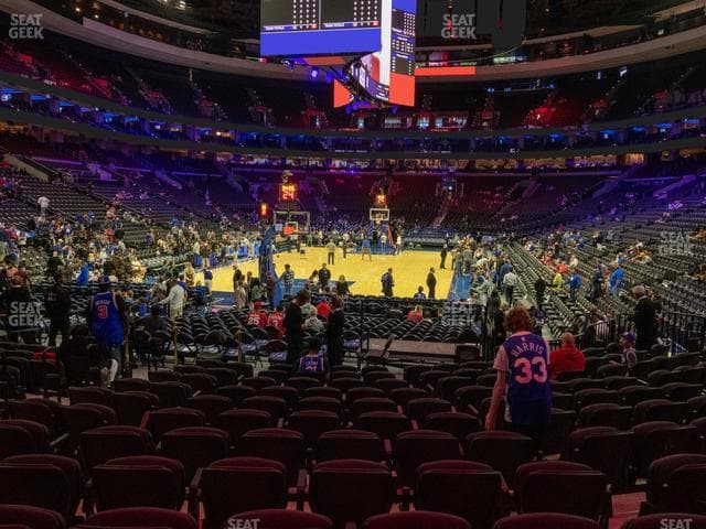 Wells Fargo Center Seating Chart & Seat Views | SeatGeek