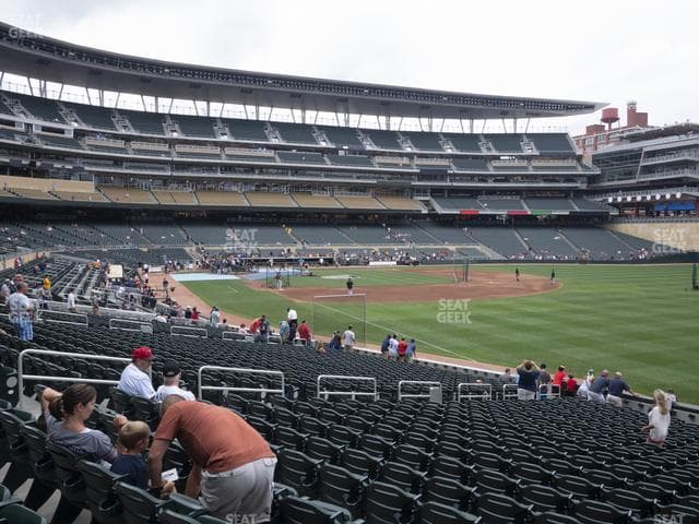 Target Field Seating Chart & Seat Views | SeatGeek