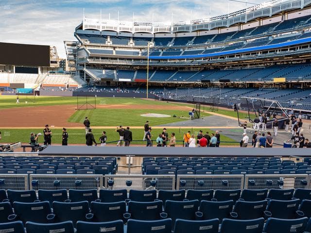 Yankee Stadium Seating Chart & Seat Views | SeatGeek