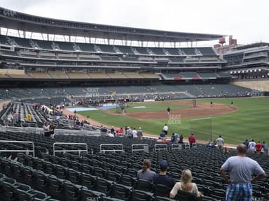 Target Field Seating Chart & Seat Views | SeatGeek