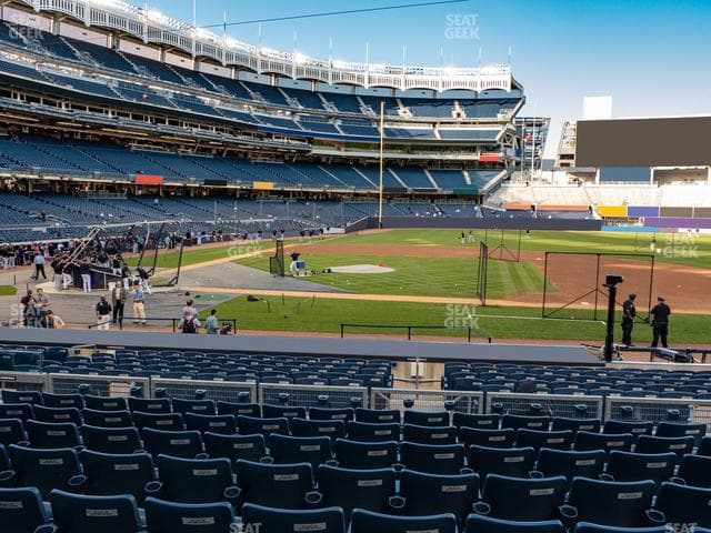 Yankee Stadium Seating Chart & Seat Views | SeatGeek