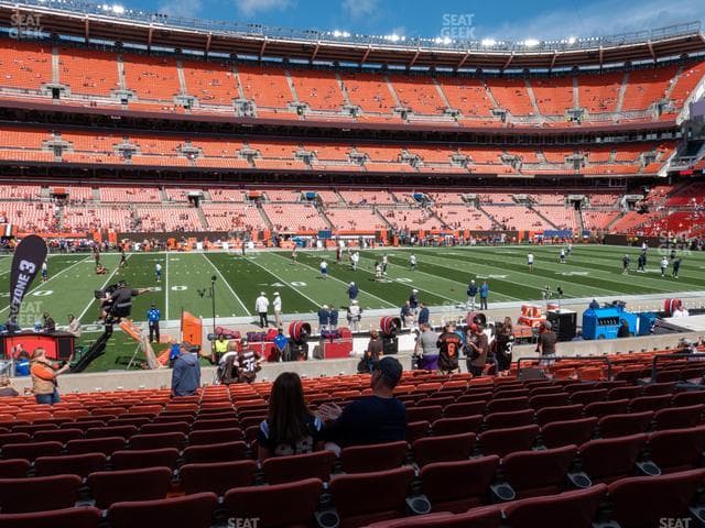 Huntington Bank Field Seating Chart & Seat Views | SeatGeek