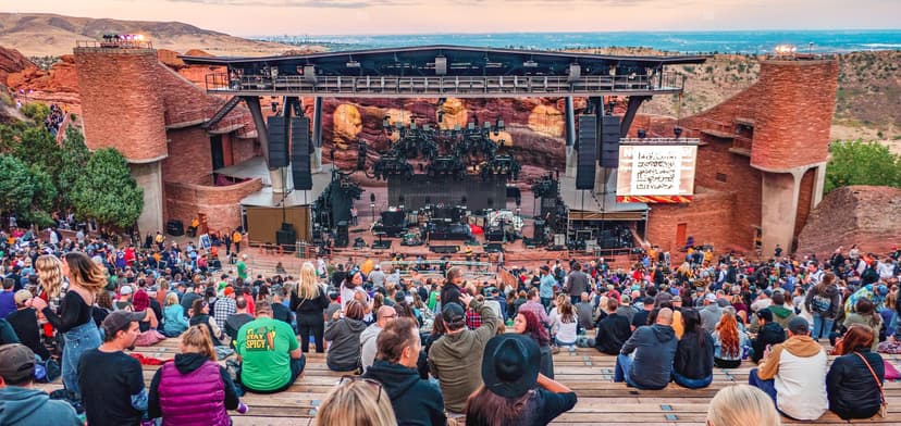 Red Rocks Amphitheatre Seating Chart & Seat Views | SeatGeek