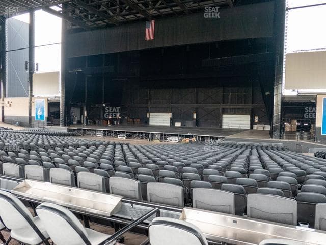 Credit Union 1 Amphitheatre Seating Chart & Seat Views | SeatGeek