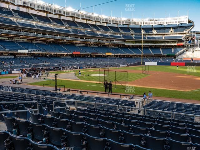 Yankee Stadium Seating Chart & Seat Views | SeatGeek