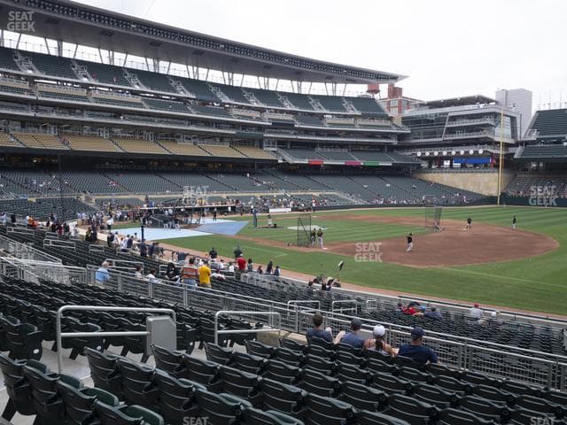 Target Field Seating Chart & Seat Views | SeatGeek