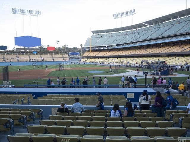Dodger Stadium Seating Chart & Seat Views | SeatGeek