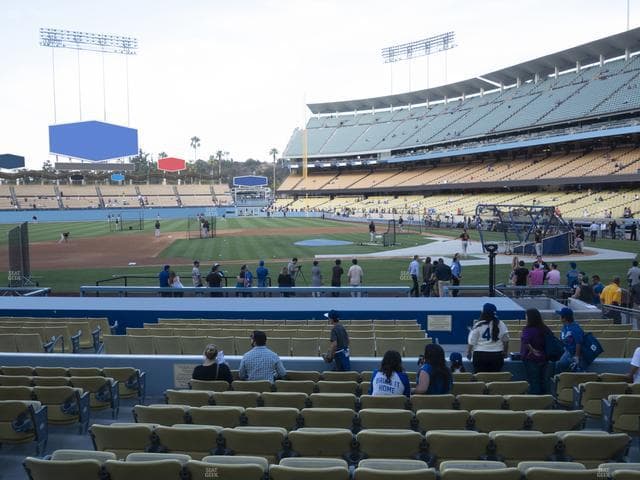 Dodger Stadium Seating Chart & Seat Views | SeatGeek