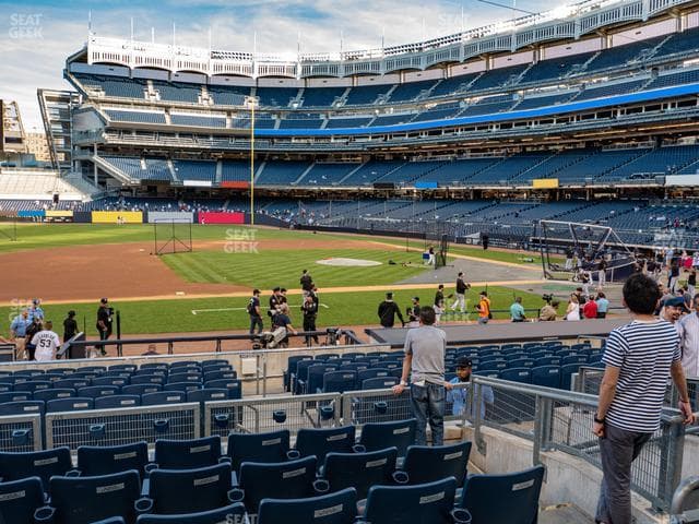 Yankee Stadium Seating Chart & Seat Views | SeatGeek