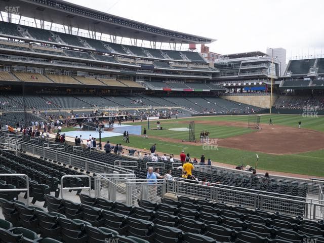 Target Field Seating Chart & Seat Views | SeatGeek