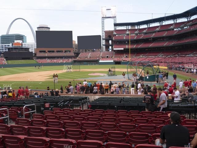 Busch Stadium Seating Chart & Seat Views | SeatGeek