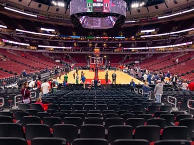 United Center Seating Chart & Seat Views | SeatGeek