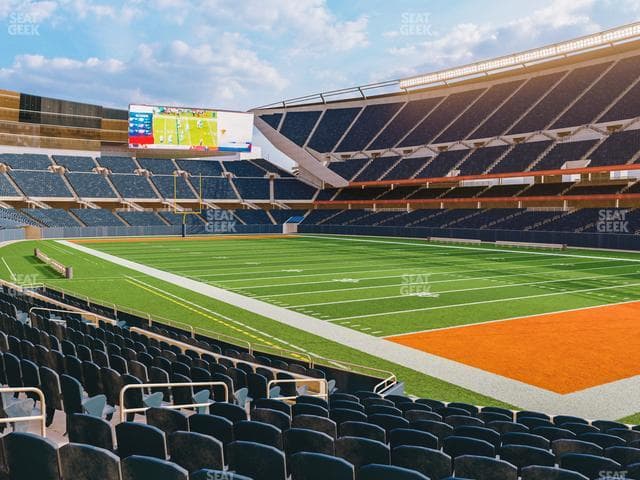 Soldier Field Seating Chart & Seat Views | SeatGeek