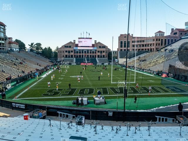 Folsom Field Seat Views | SeatGeek