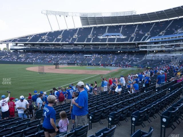 Kauffman Stadium Seating Chart & Seat Views | SeatGeek
