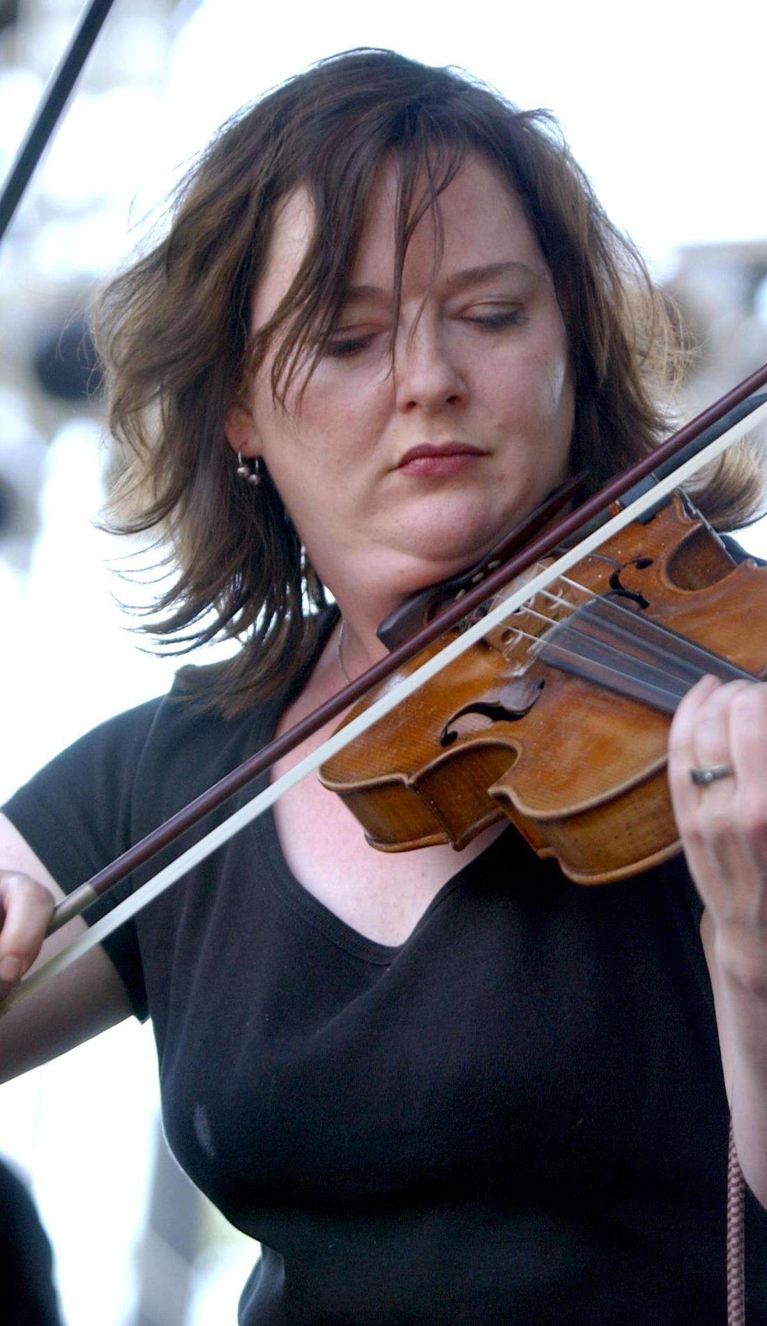 Caitlin Cary Concert Tickets, 2023 Tour Dates & Locations | SeatGeek