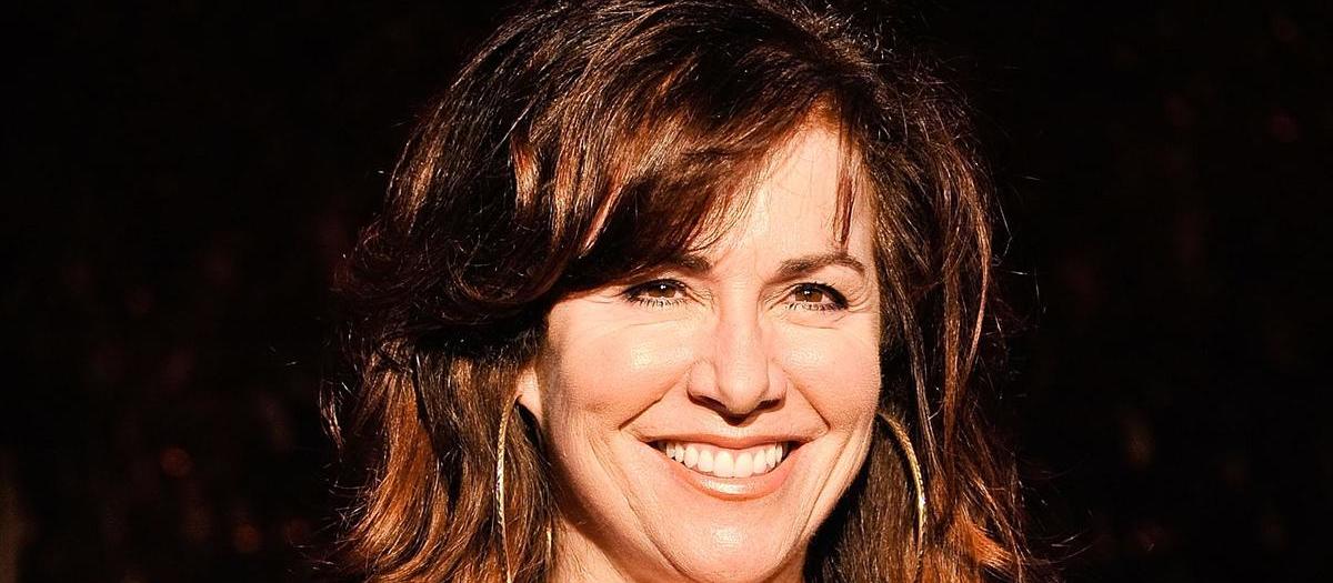 Debbie Gravitte Tickets, 2023 Showtimes & Locations | SeatGeek