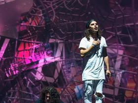 58447DVBBS