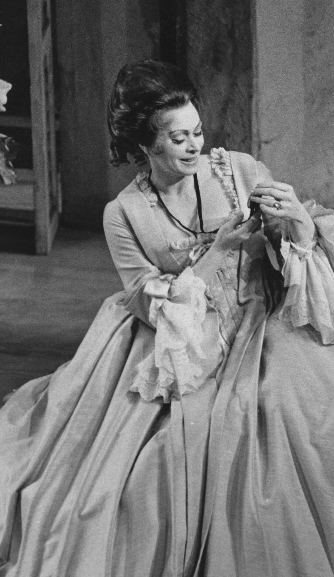 Elisabeth Soderstrom Concert Tickets, 2023 Tour Dates & Locations ...