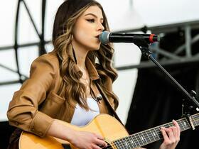 Hailey Benedict Tickets, 2024 Concert Tour Dates | SeatGeek