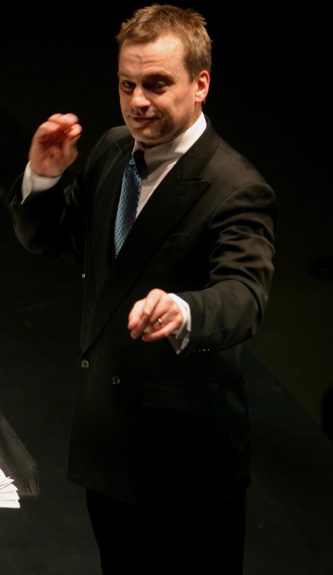 Jonathan Nott Concert Tickets, 2023 Tour Dates & Locations | SeatGeek