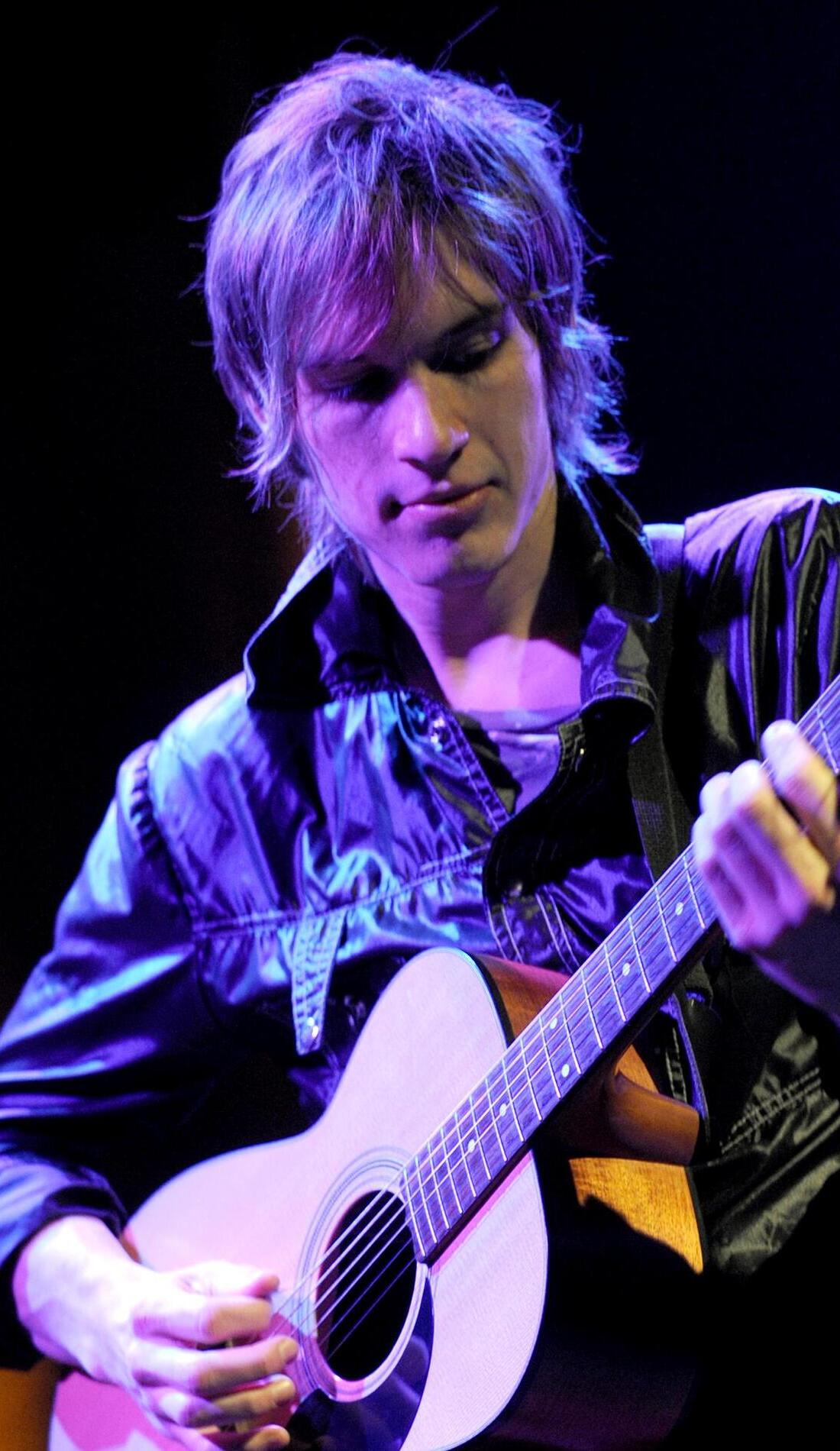 Landon Pigg Concert Tickets, 2023 Tour Dates & Locations | SeatGeek