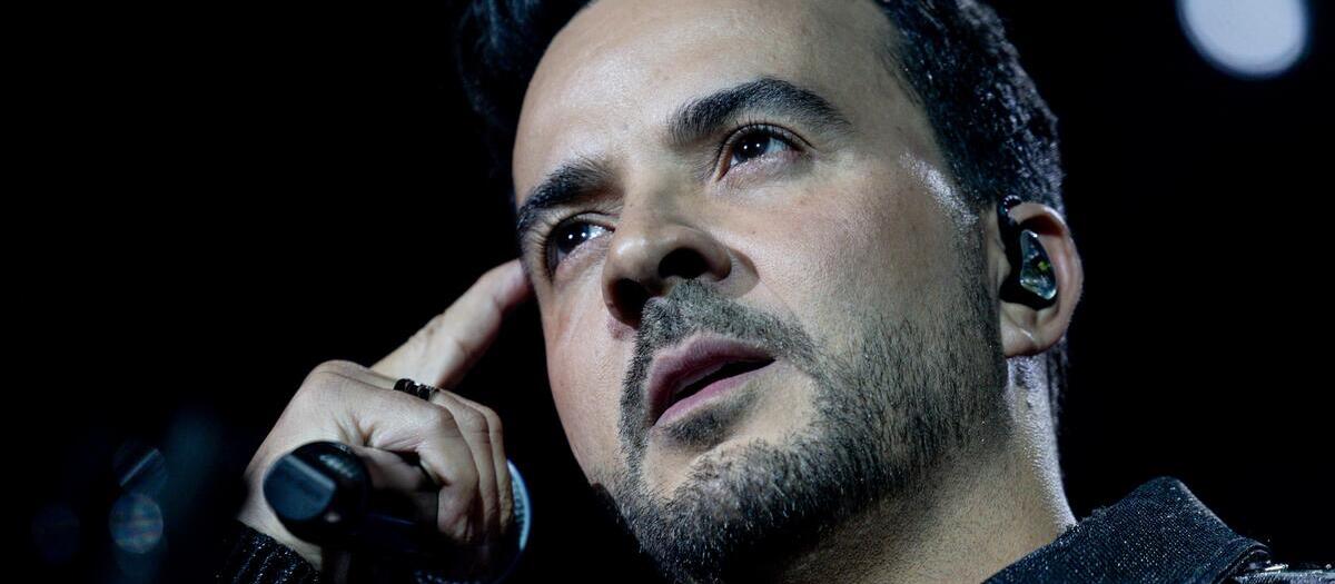 Luis Fonsi Concert Tickets, 2023-2024 Tour Dates & Locations | SeatGeek