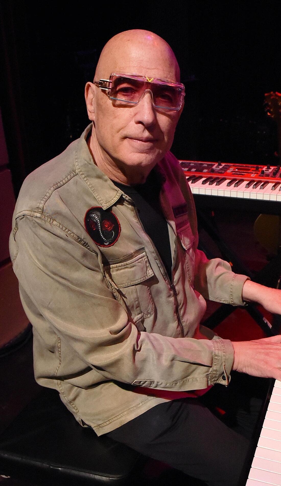 Mike Garson Concert Tickets, 2023 Tour Dates & Locations | SeatGeek