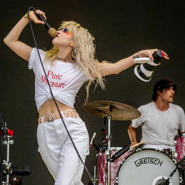 Paramore Tickets & Concert Tour Dates 2024 | SeatGeek.ca