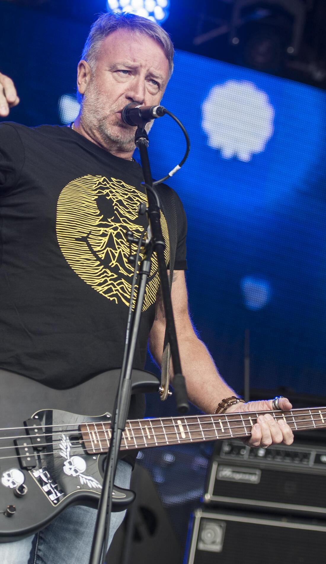 Peter Hook Concert Tickets and Tour Dates | SeatGeek