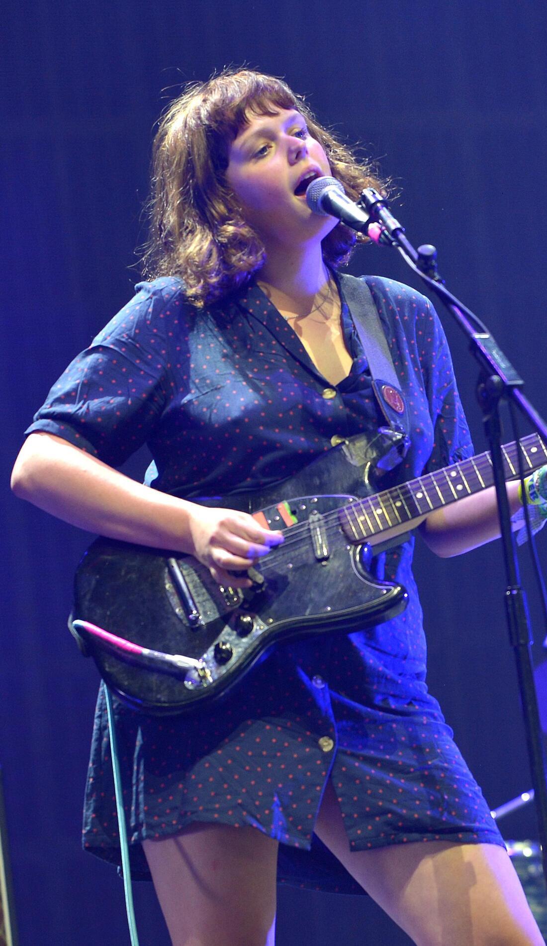 Pip Blom Tickets - 2022 Pip Blom Concert Tour | SeatGeek