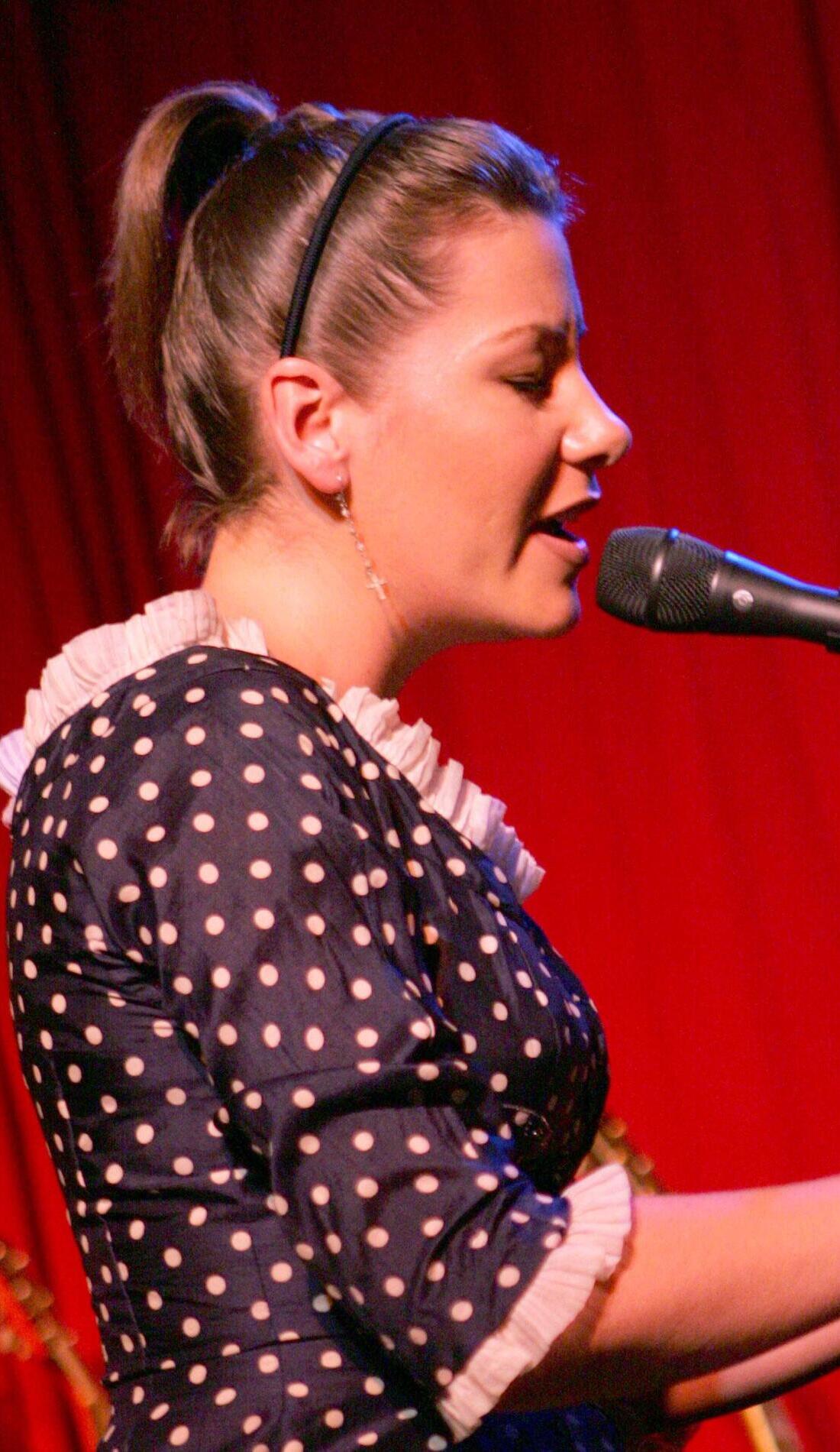 Rachel Fuller Concert Tickets, 2023 Tour Dates & Locations | SeatGeek