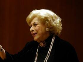 Regina Resnik Tickets, 2024 Concert Tour Dates | SeatGeek