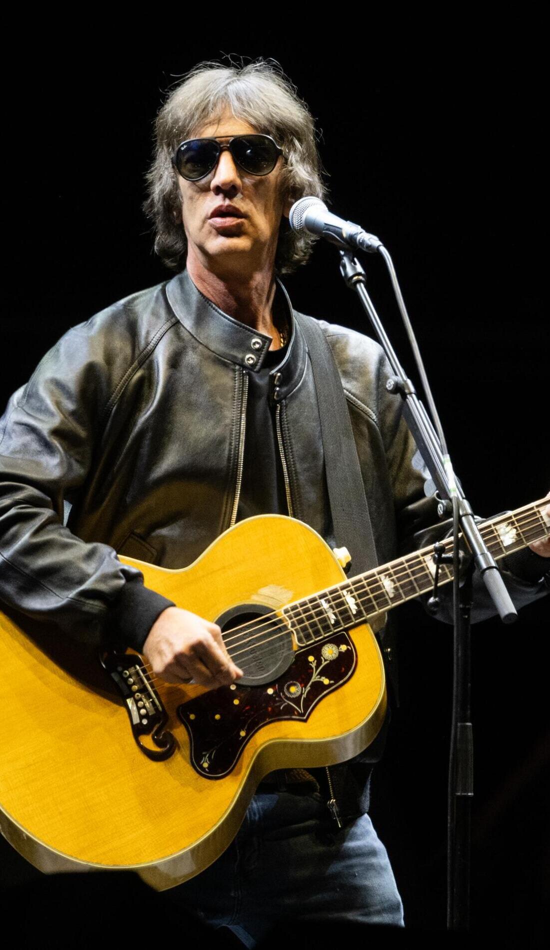 Richard Ashcroft Concert Tickets and Tour Dates | SeatGeek