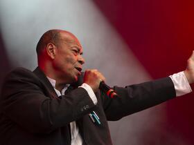 Roland Gift Tickets, 2024 Concert Tour Dates | SeatGeek