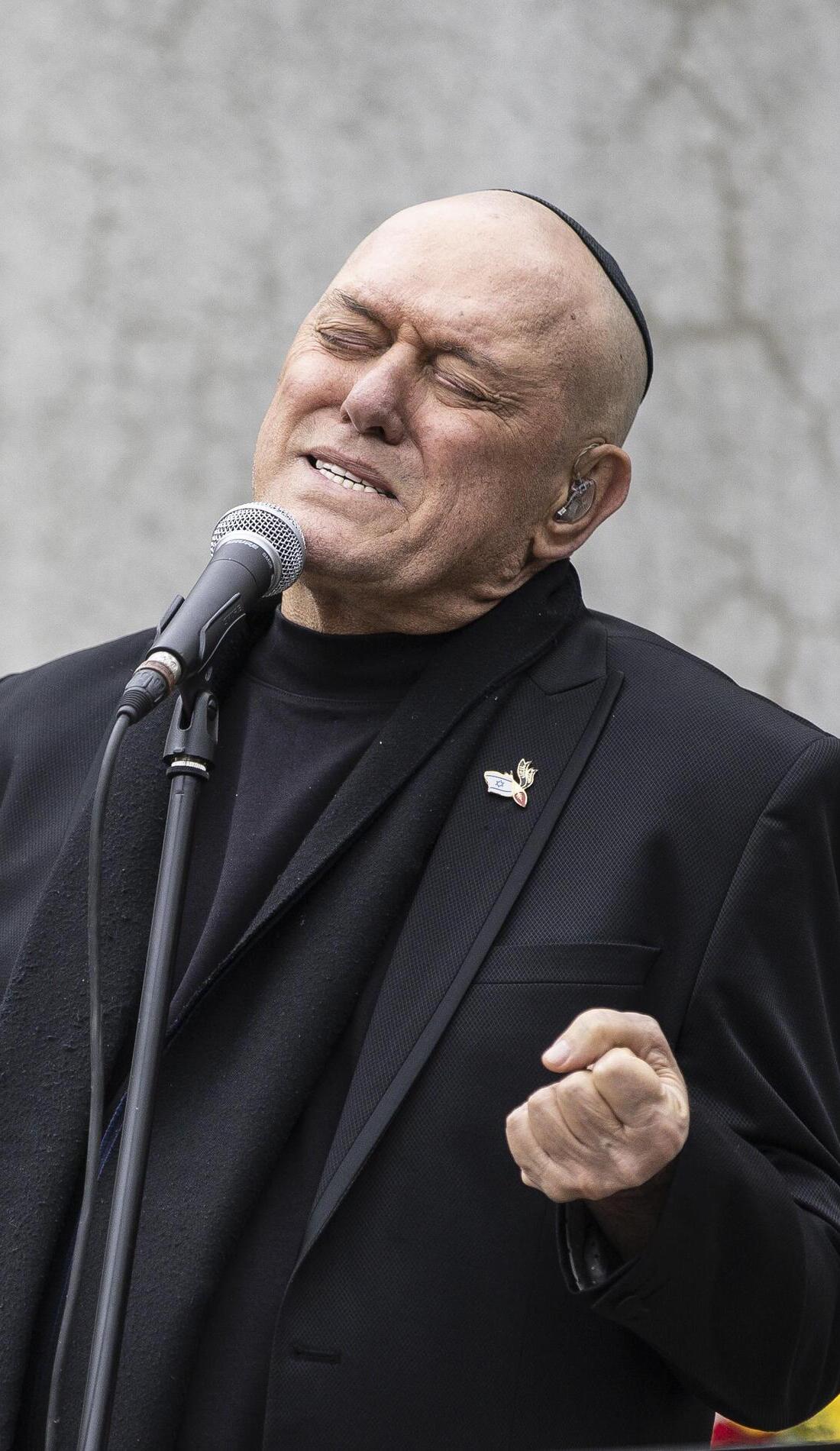 Shlomi Shabat Concert Tickets, 2023 Tour Dates & Locations | SeatGeek