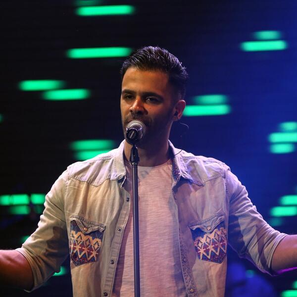 Sirvan Khosravi Tickets & Concert Tour Dates 2024 | SeatGeek