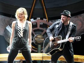 Sugarland Tickets, 2024 Concert Tour Dates | SeatGeek